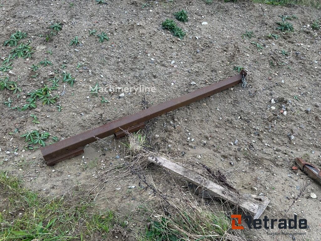 Prodaje se Løfte arm 2,7 meter lang strelu utovarivača na aukciji