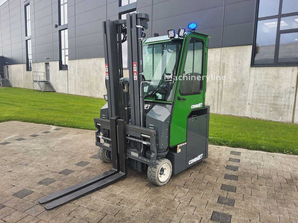 Combilift CBE 3000 bočni viljuškar