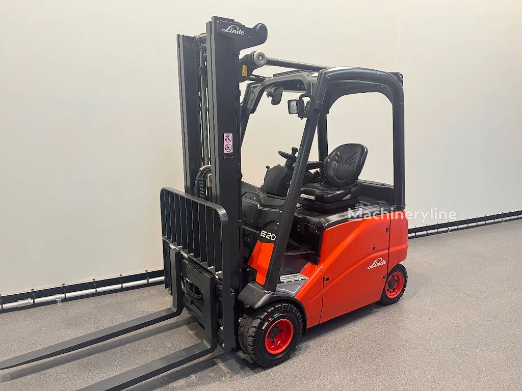 Linde 386 E 20 PH-01 električni viljuškar