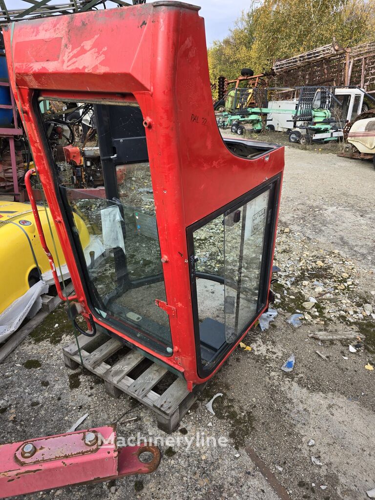 Yanmar VIO25 kabina za mini bagera