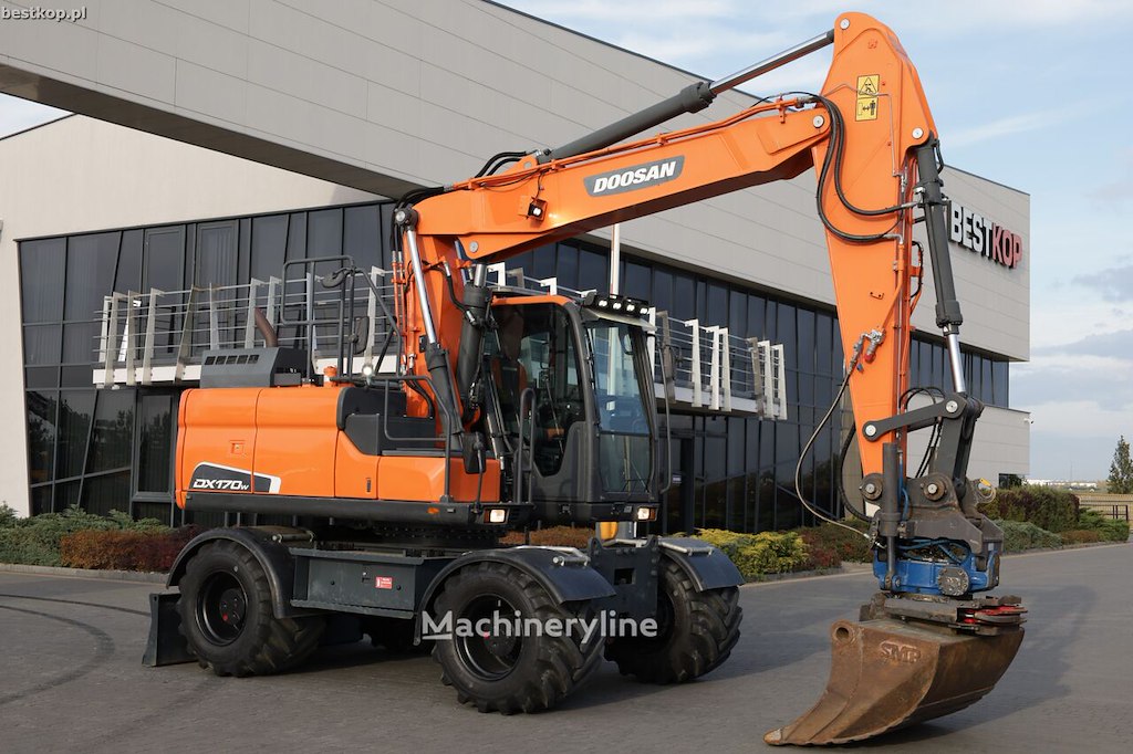 Doosan DX170W-5 bager točkaš