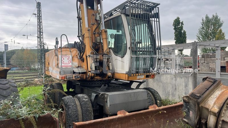 Liebherr A 904 B Litronic bager točkaš