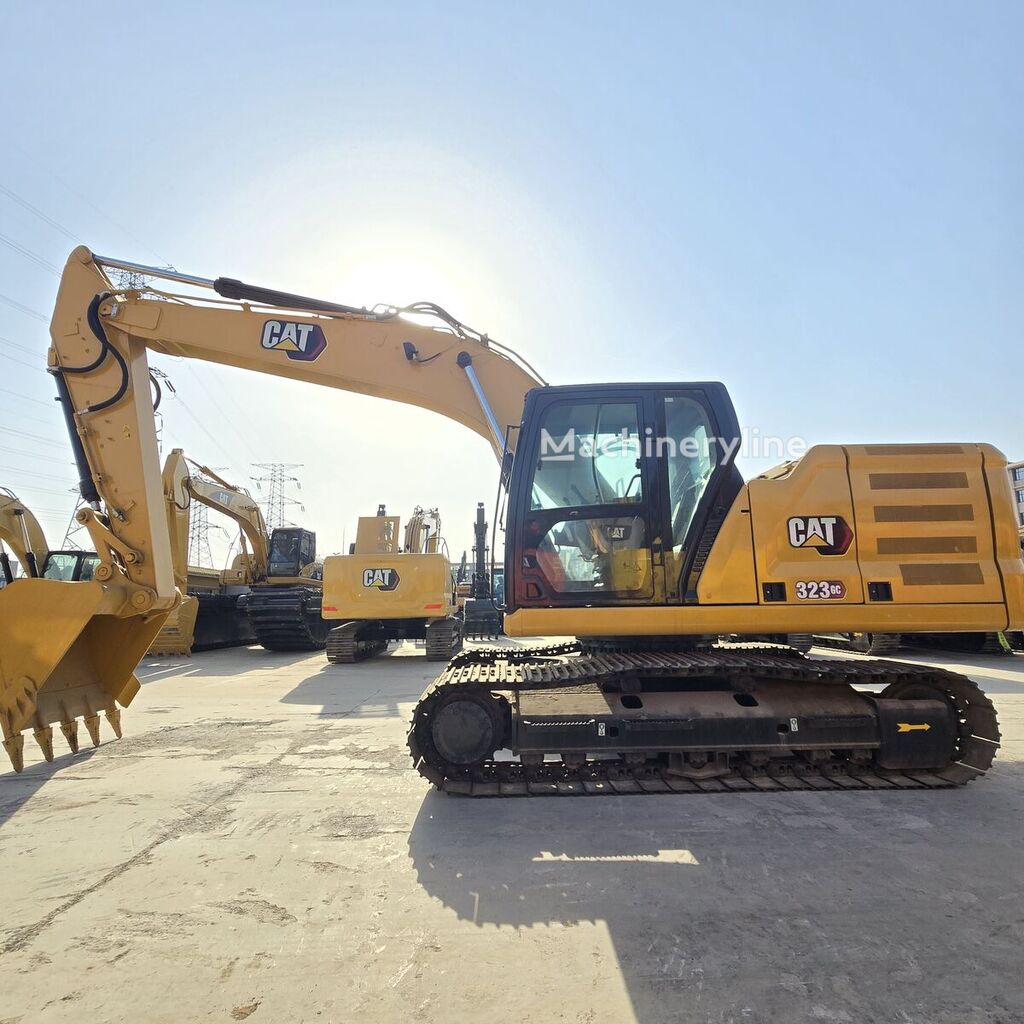 Caterpillar 323GC bager guseničar