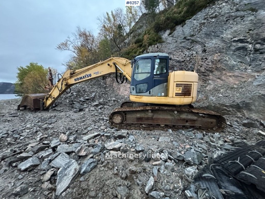 Komatsu PC228 USLC-3k bager guseničar