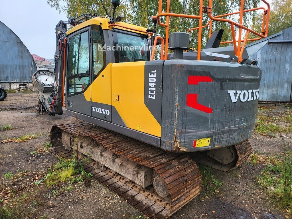 Volvo EC140El bager guseničar
