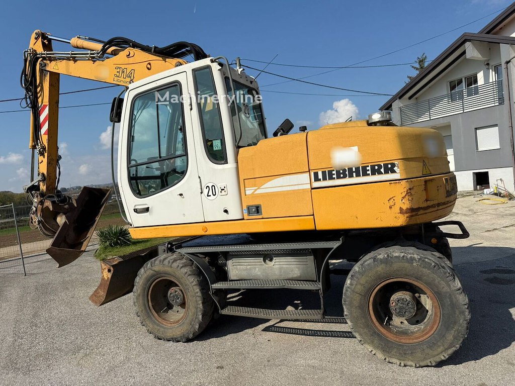 Liebherr A 314 bager točkaš
