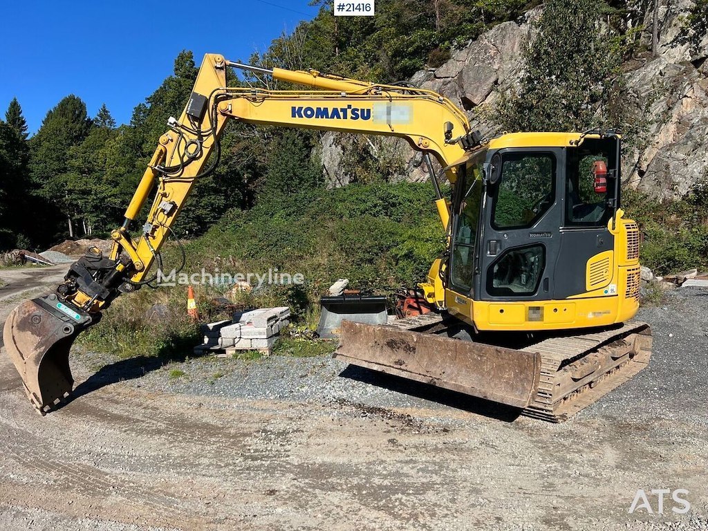Komatsu PC78us Gravemaskin m/ Rototilt, pusseskuffe, smalskuffe og grave midi bager