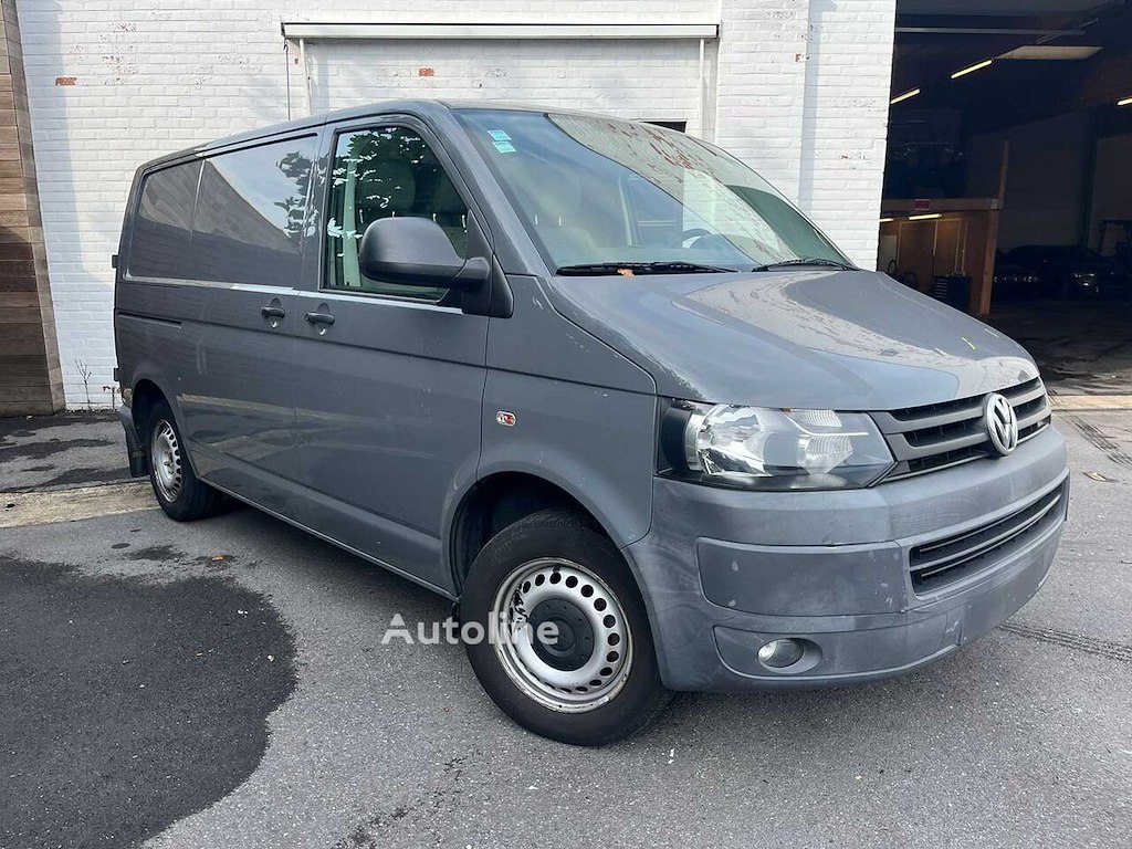 Prodaje se Volkswagen Transporter minibus furgon na aukciji