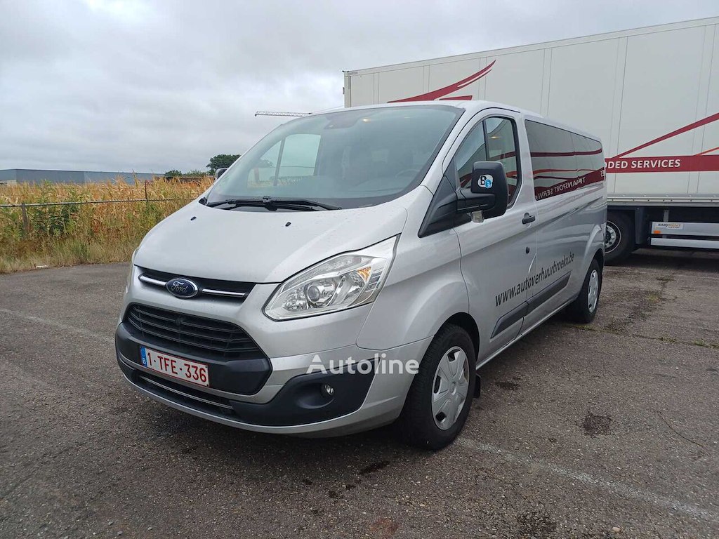 Prodaje se Ford Transit Custom 8+1 minibus furgon na aukciji