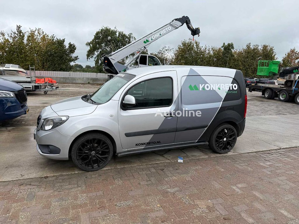 Prodaje se Mercedes-Benz Citan laki furgon na aukciji