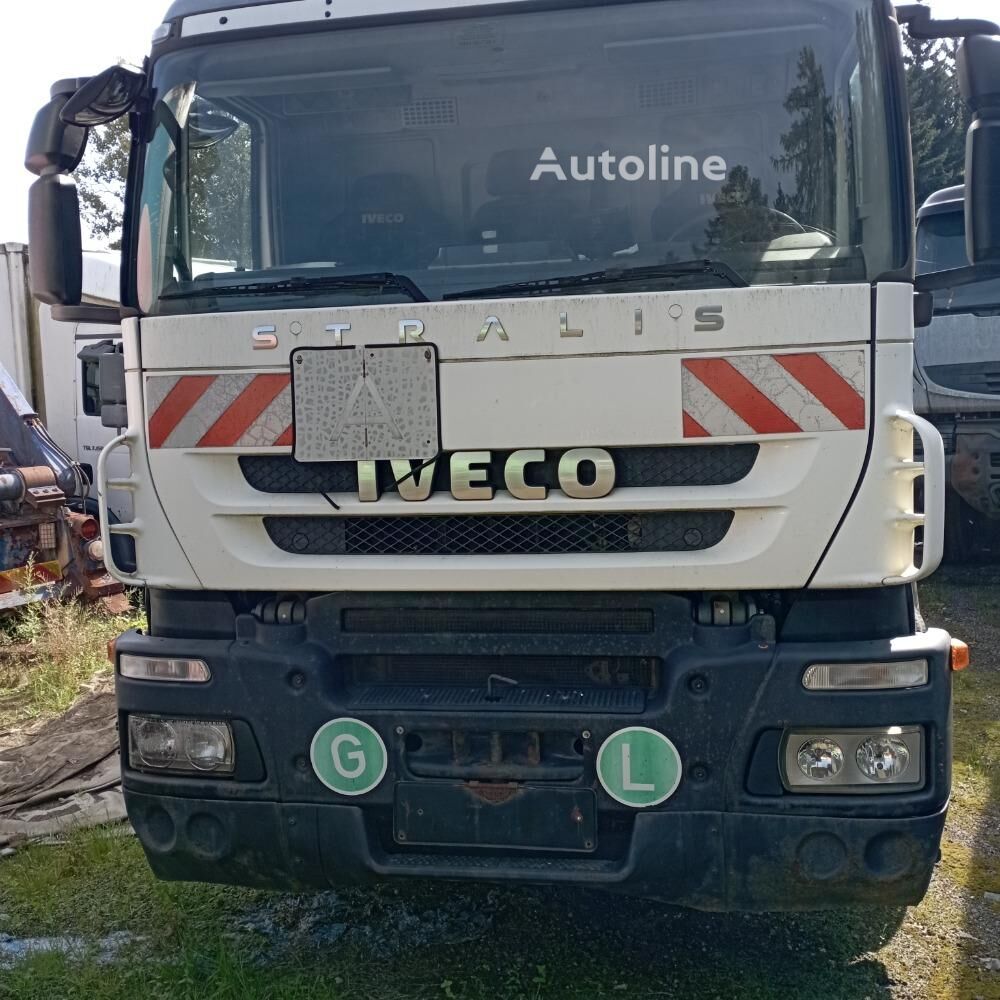 IVECO Trakker kiper