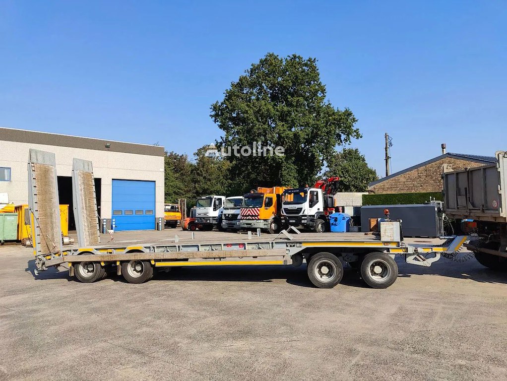 Kaiser R4004F 4 AXLE 40TON LOWBED TRAILER / PORTE CHAR / MACHINE TPT prikolica sa niskom platformom