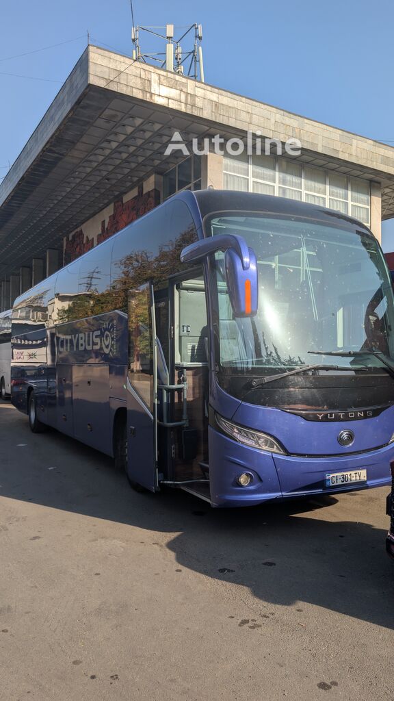Yutong ZK6128HC turistički autobus