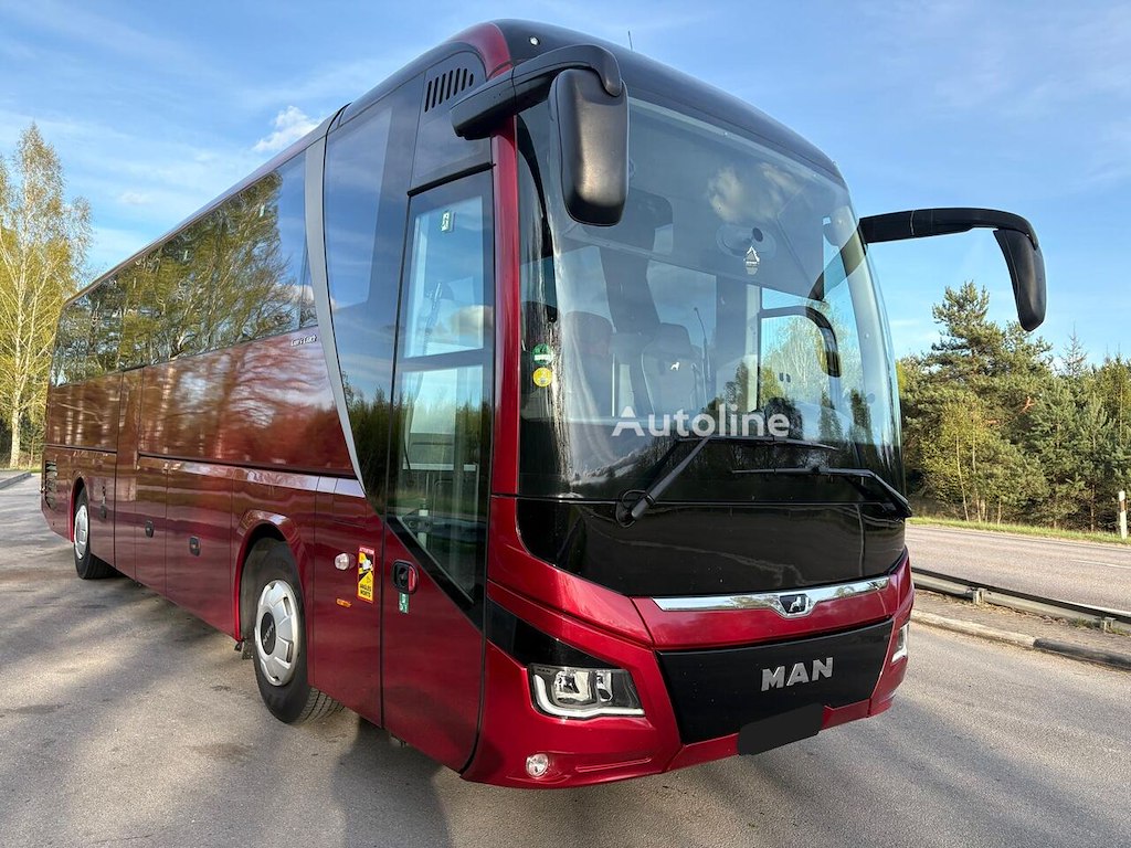 MAN LIONS COACH turistički autobus