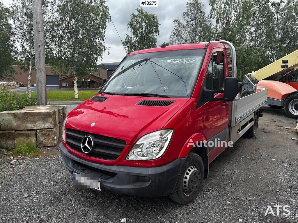 Mercedes-Benz Sprinter 516 w/driving bridges and HIAB crane kamion s ravnom platformom
