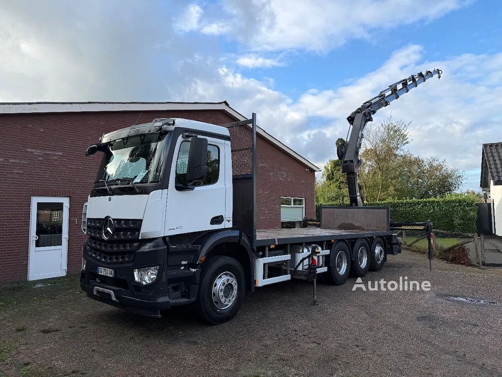 Mercedes-Benz Arocs 3240 8X4 Tridem + Hiab 244E-7.Hipro Euro6 kamion s ravnom platformom