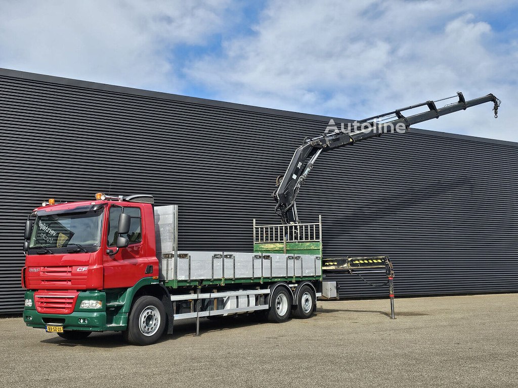 DAF CF 85.410 6x2 / HIAB 35 t/m crane / kran + REMOTE kamion s ravnom platformom