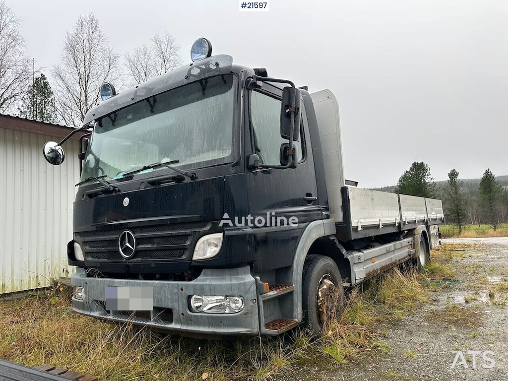 Mercedes-Benz 1524 L planbil m/ ny kompressor og vinterdekk. Ikke EU godkjent kamion s ravnom platformom