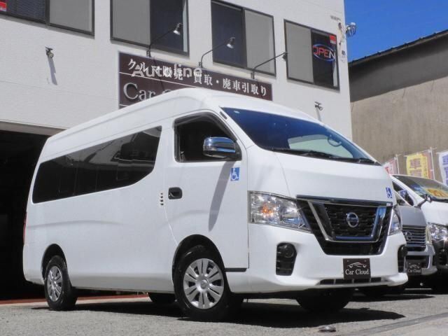 Nissan NV350 CARAVAN putnički minibus