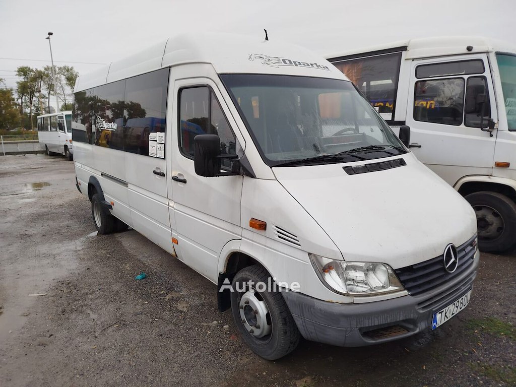 Mercedes-Benz Sprinter putnički minibus