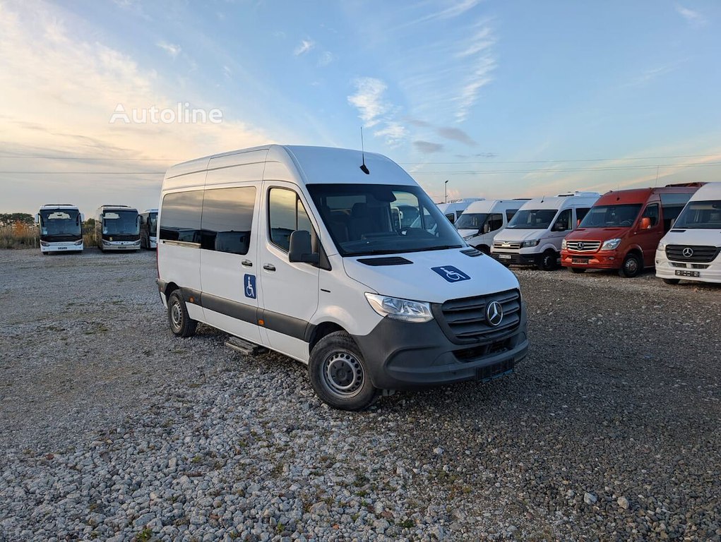 Mercedes-Benz Sprinter kombi minibus