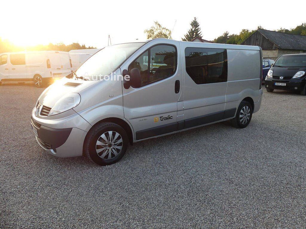 Renault Trafic 2.0 kombi minibus