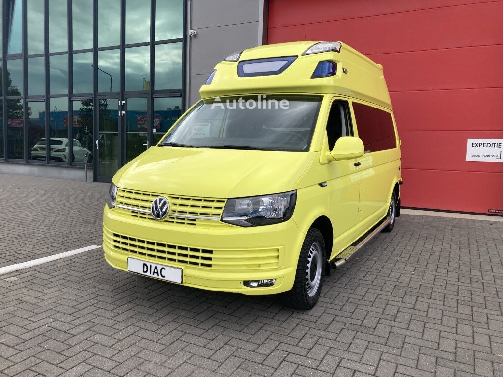 Volkswagen Transporter T6 Ambulance vozilo hitne pomoći