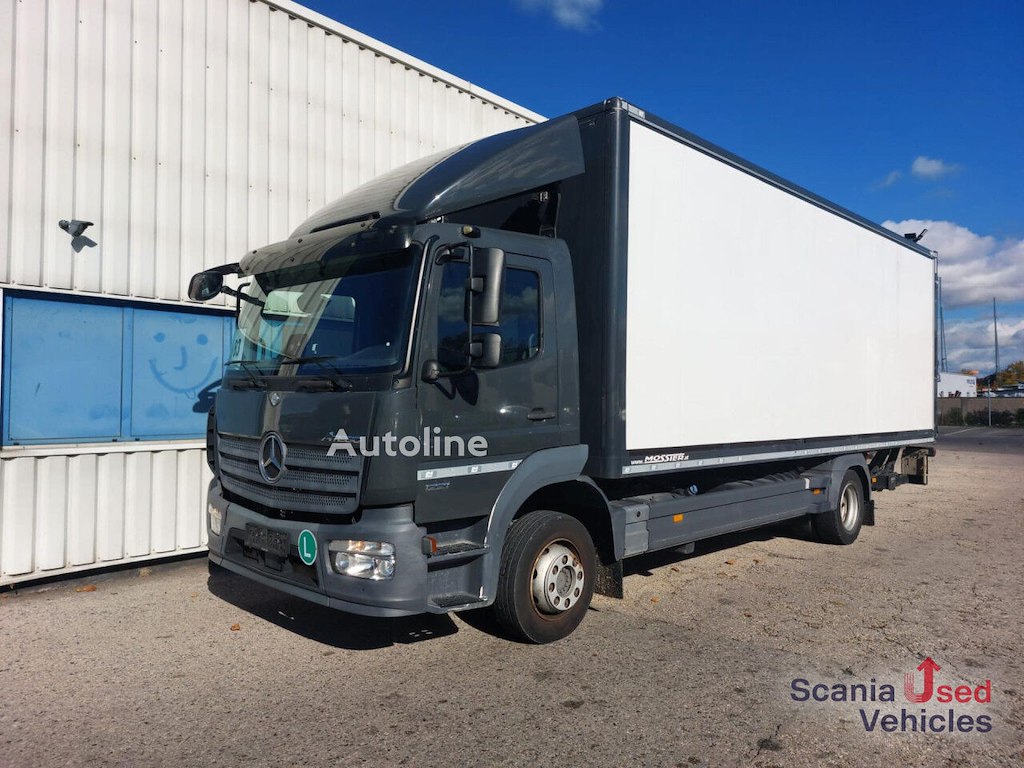 Mercedes-Benz Atego 1221 L Koffer Ladebordwand kamion furgon