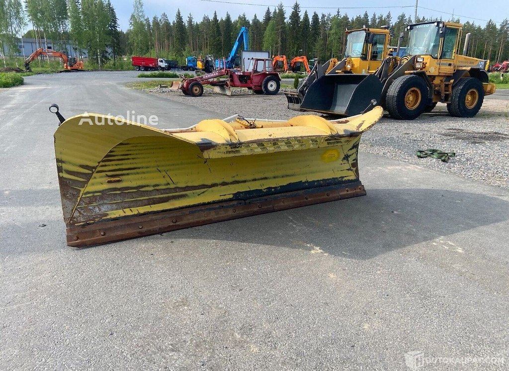 Prodaje se Rote PA300 Perhosaura, 2009 Perhosaura MTK25, Virrat raonik za sneg na aukciji