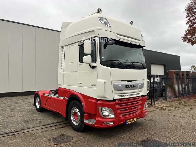 Prodaje se DAF 106 XF 530 FT SuperSpacecab MX-13 | Automatic Gearbox | Retarde tegljač na aukciji