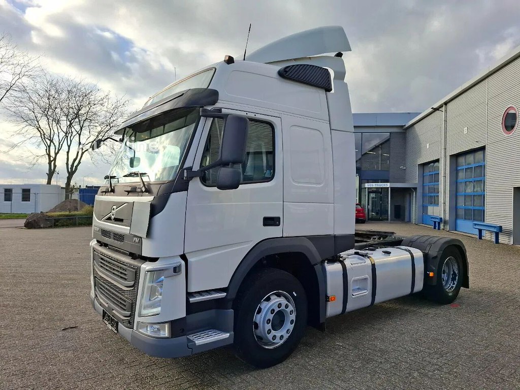 Volvo FM11-450 / VEB / ADR / ONLY:672915 KM / LWDS / AIRCO / AUTOMATIC tegljač