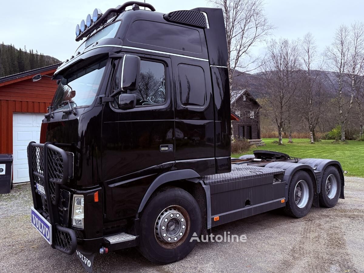 Prodaje se Volvo FH16-660 6X4 tegljač na aukciji