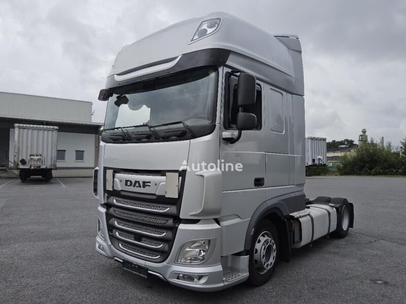 DAF XF 480 FT LOW DECK 4X2 tegljač