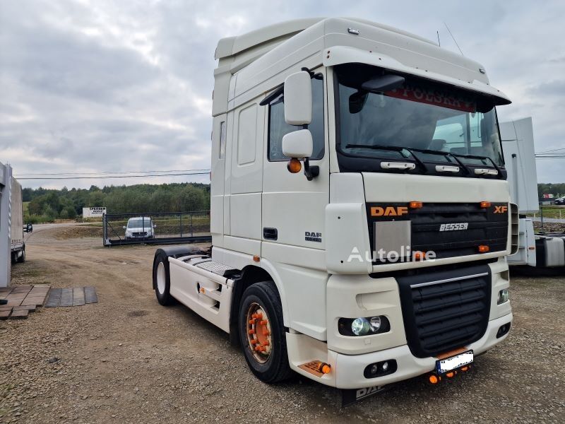 DAF XF 105 460 tegljač