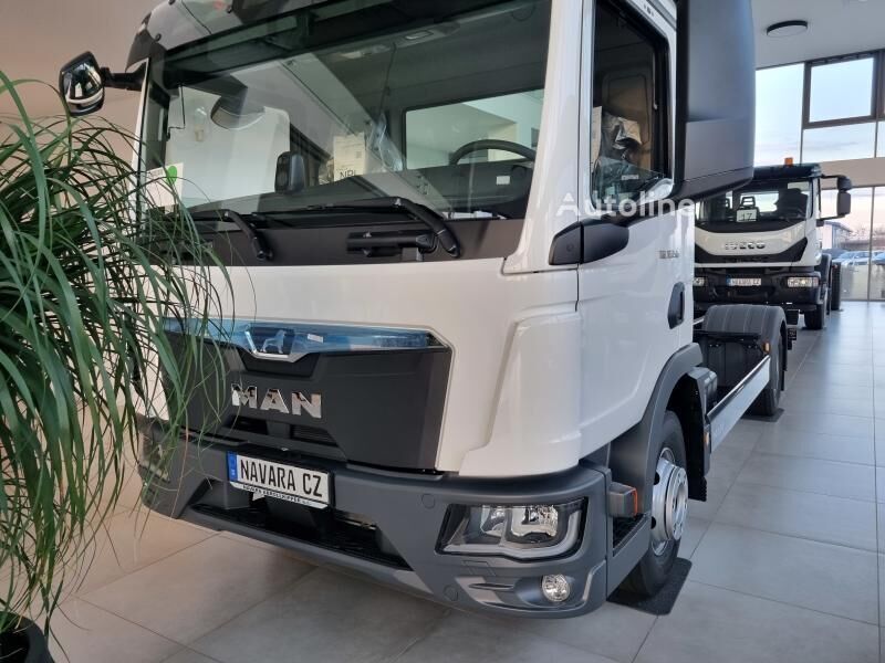 Novi MAN TGL 12.250 kamion rol kiper