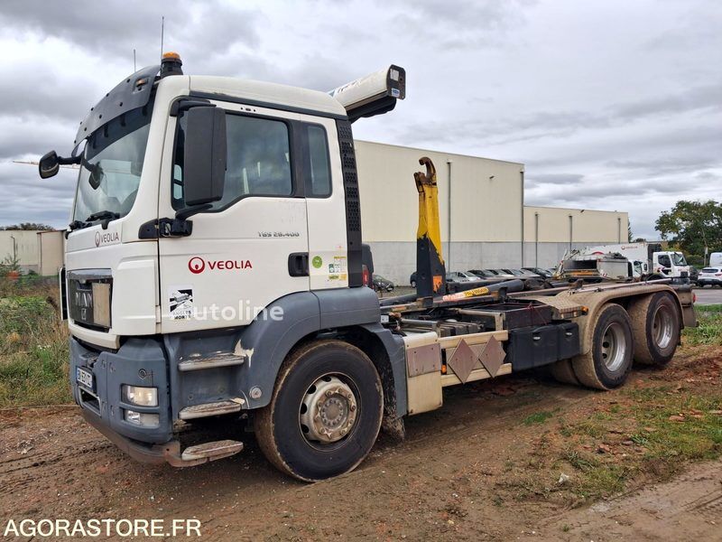 Prodaje se MAN 26.400 rol kiper sa kukom na aukciji