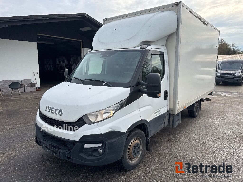 Prodaje se IVECO 35S15 kamion furgon < 3.5t na aukciji