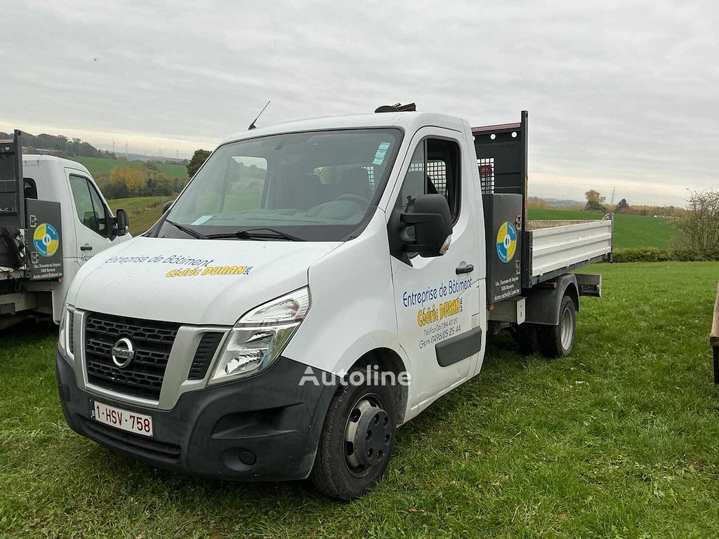 Prodaje se Nissan NV400 kamion s ravnom platformom < 3.5t na aukciji