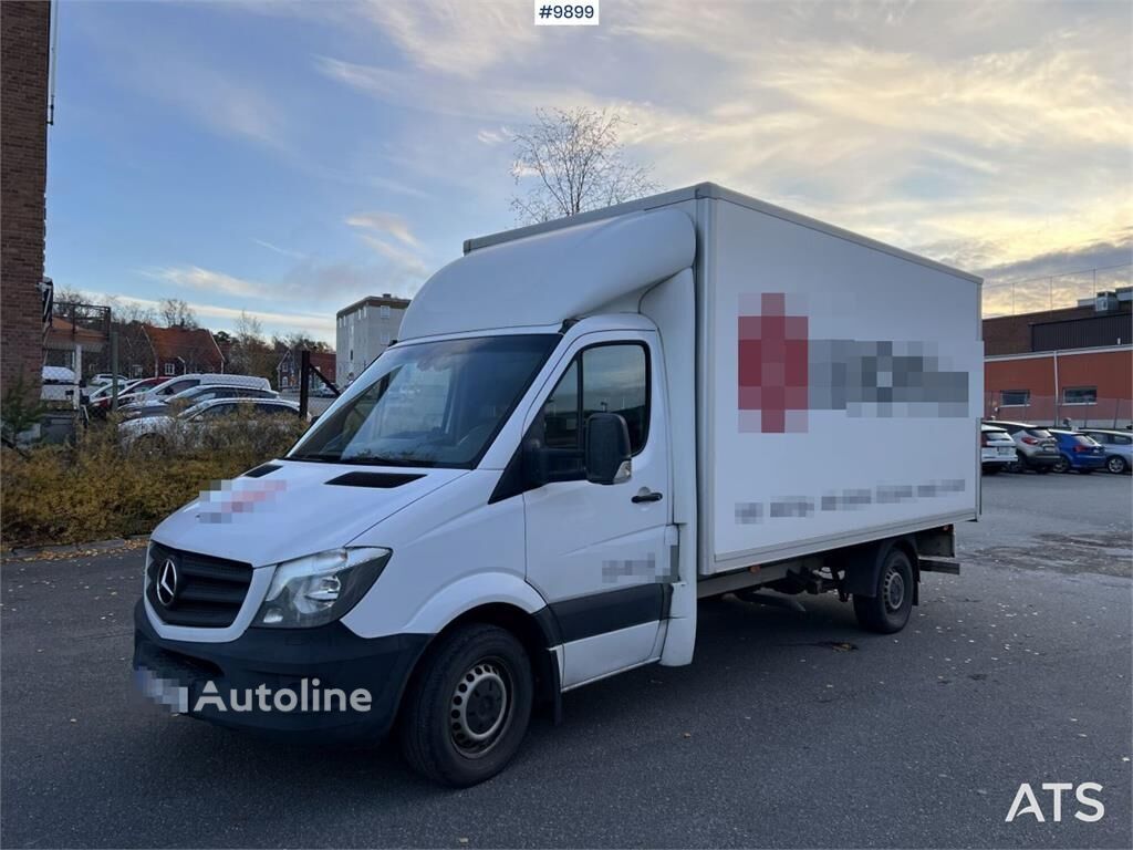 Mercedes-Benz Sprinter Skåpbil med bakgavellyft kamion furgon < 3.5t