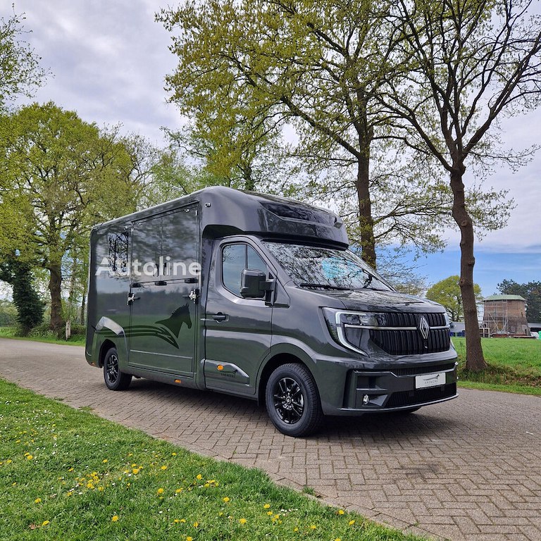 Novi Renault Master vozilo za prevoz konja