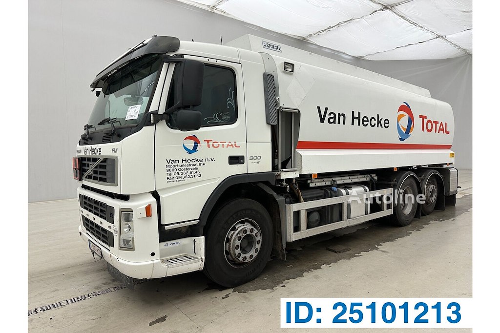 Volvo FM 300 - 6x2 autocisterna za gorivo