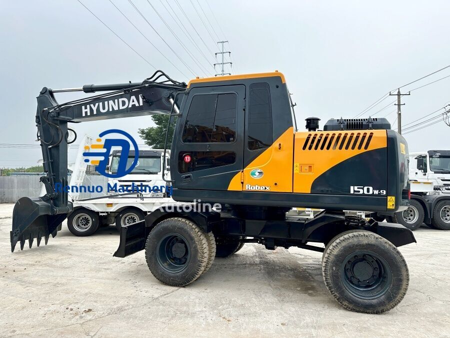 Hyundai 150W-9 150W autocisterna + prikolica