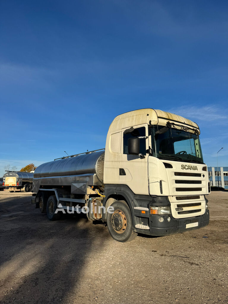 Scania R420 autocisterna za mleko