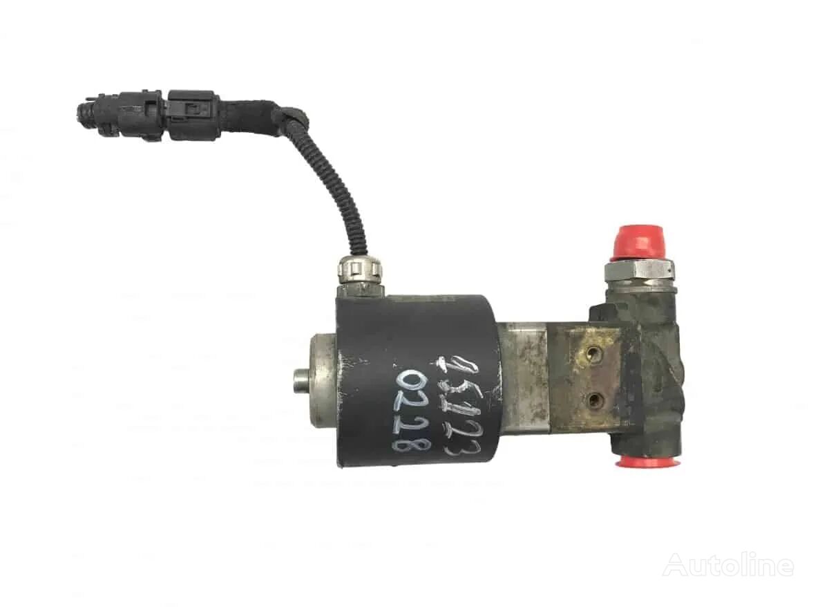 81981386528/ regulator gasa za MAN kamiona