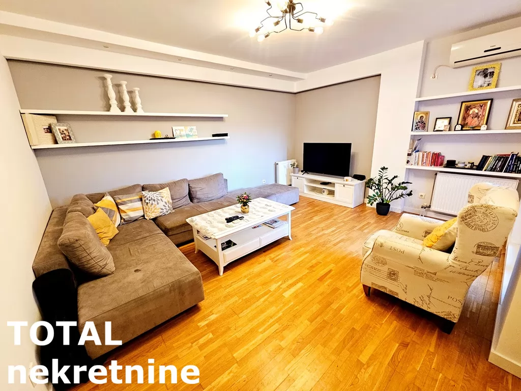 Stan,NOVI SAD,NOVA DETELINARA,kv: 83.00, € 175250, ID: 1098936