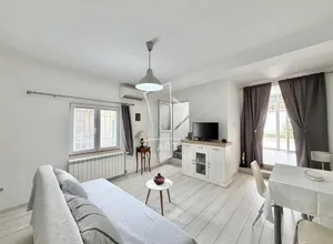 Prodaja Kuća - Beograd, Voždovac centar