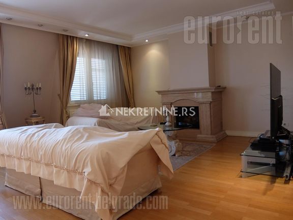 #47901, Izdavanje, Stan, DORĆOL, 2500 EUR