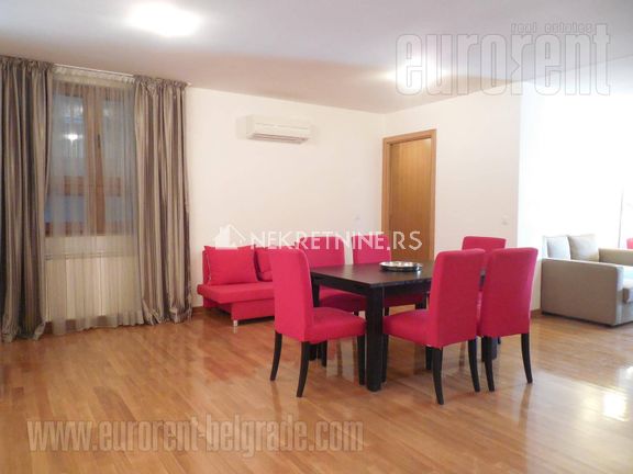 #37386, Izdavanje, Stan, HILANDARSKA OKOLINA, 1600 EUR