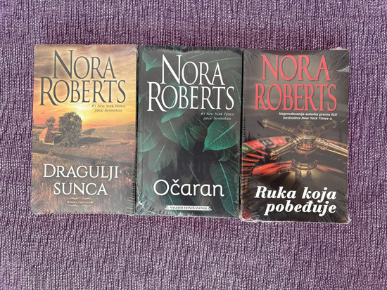 Nora Roberts knjige 3 kom-500 din NOVO