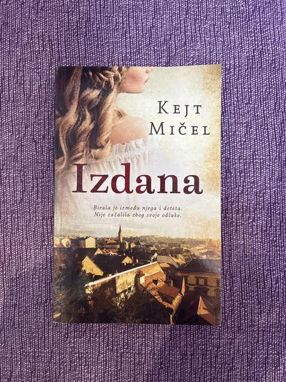 Izdana - Kejt Mičel